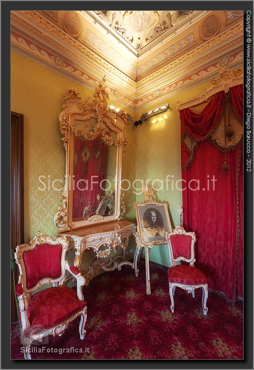 Messina / Cesarò / Borgo / Palazzo Zito | Sicilia Fotografica