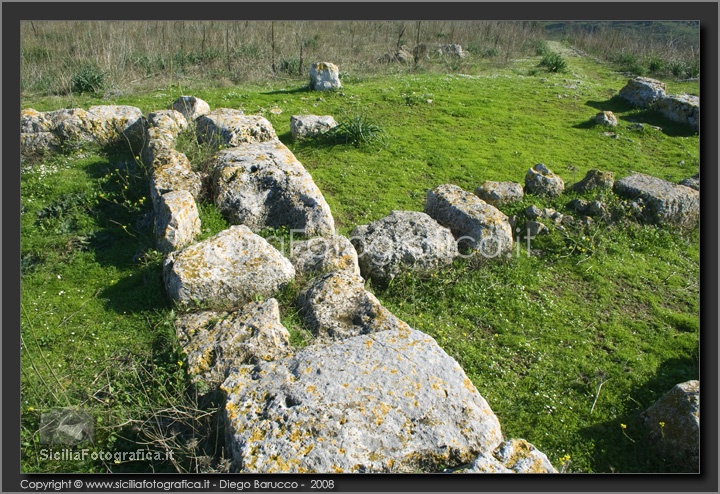 Siracusa / Sortino / Archeologia / Pantalica / Anaktoron | Sicilia ...