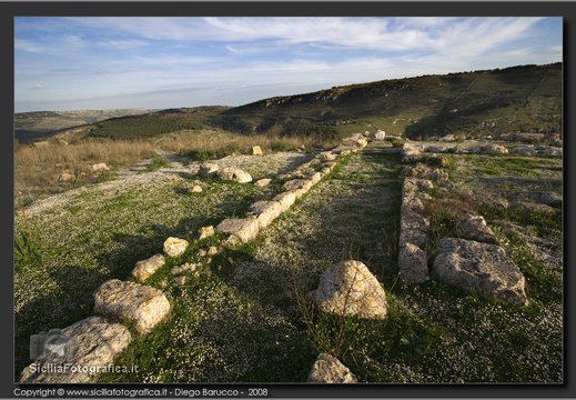 Siracusa / Sortino / Archeologia / Pantalica / Anaktoron | Sicilia ...