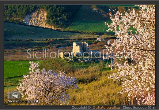 Caltanissetta / Resuttano / Archeologia / Castello di Resuttano ...